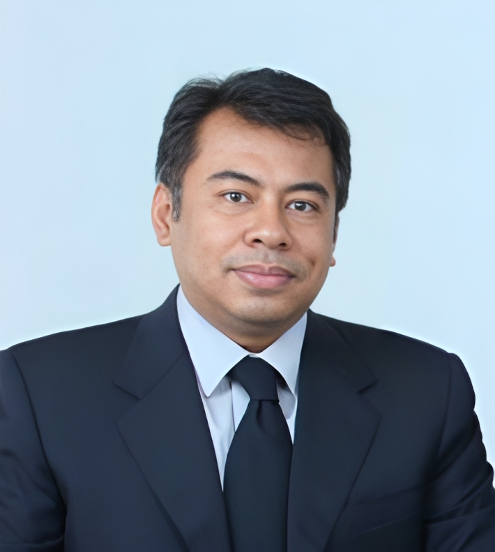 Our Board of Commisioners - PT Strivechem Indonesia